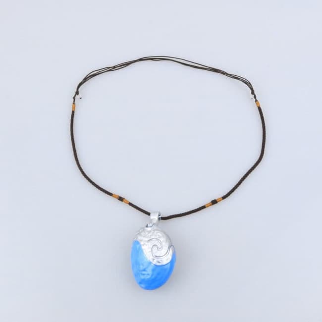 Disney Moana's Magical Seashell Necklace | Toy Game Shop