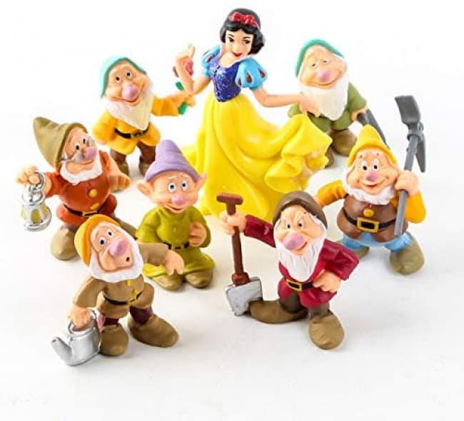 Snow White and the Seven Dwarves 8pc Figure Set | Toy Game Shop
