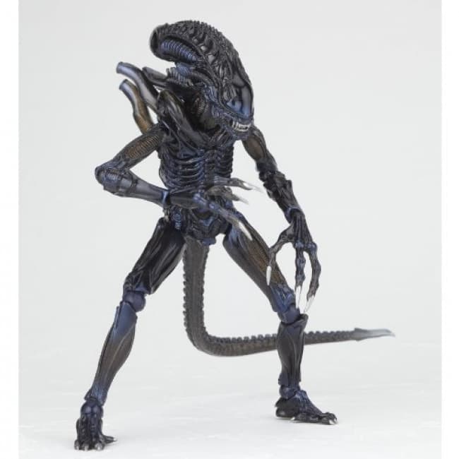 Aliens Revoltech SciFi Super Poseable Action Figure #016 Alien Warrior ...